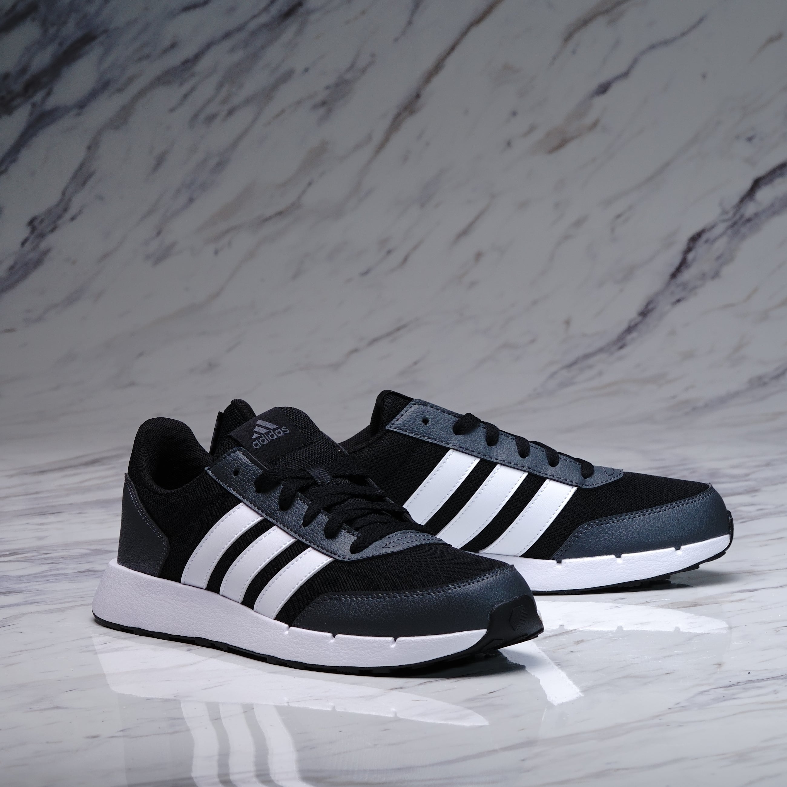 ADIDAS – MODA URBANA SV